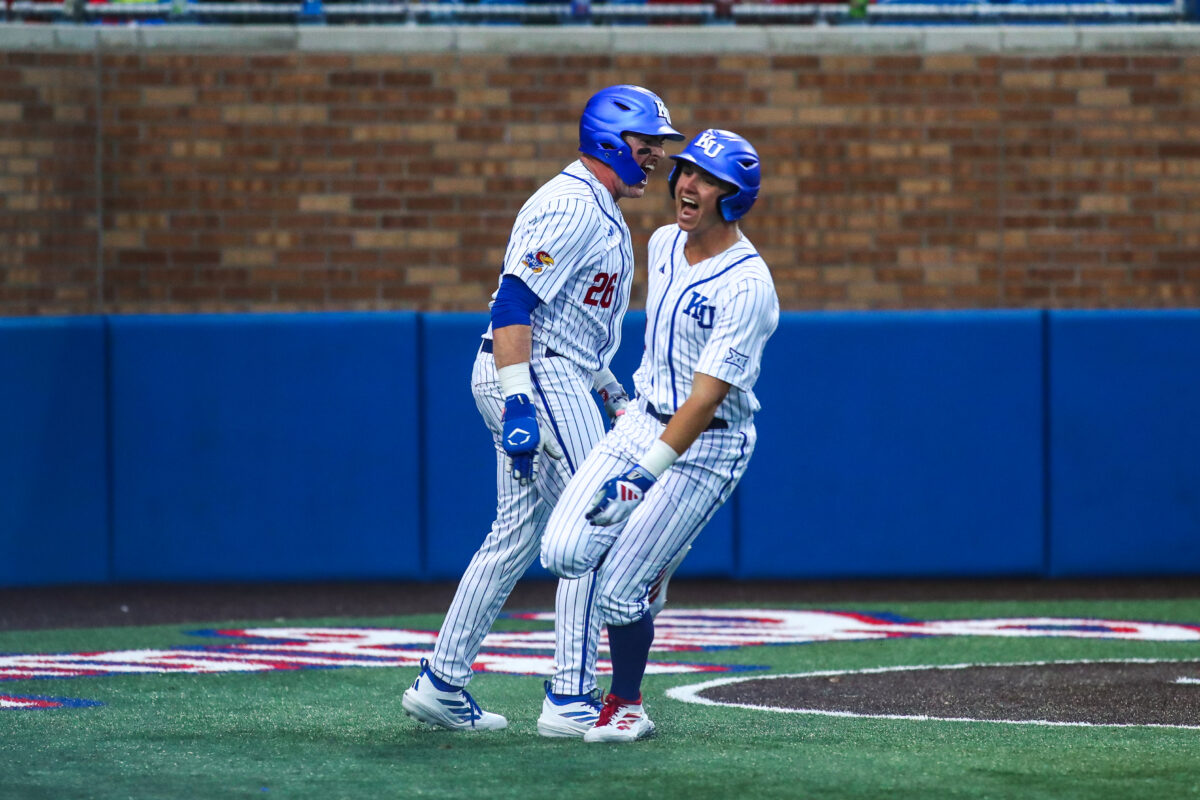 KU baseball benefits from late error to beat St. Thomas 4-2 in home ...